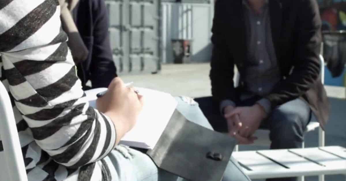 How To Ask Boss To Leave Work Early? (With Examples) | 2026